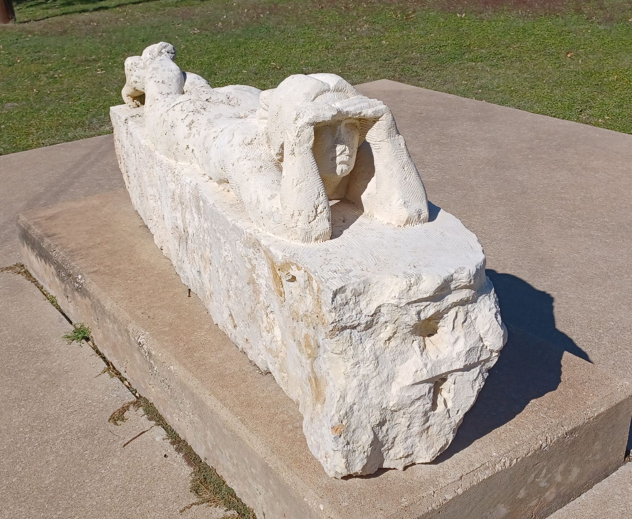 LIBERTY HILL INTERNATIONAL SCULPTURE PARK – LIONS FOUNDATION PARK